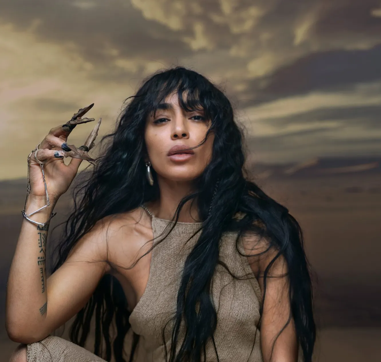 Loreen Finds Safe Haven in Hidden Orchestra's 'Wingbeats' | News | PopFiltr